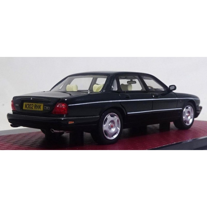 Jaguar XJR X300 1994 British Racing Green Matrix MX41001-273 ...