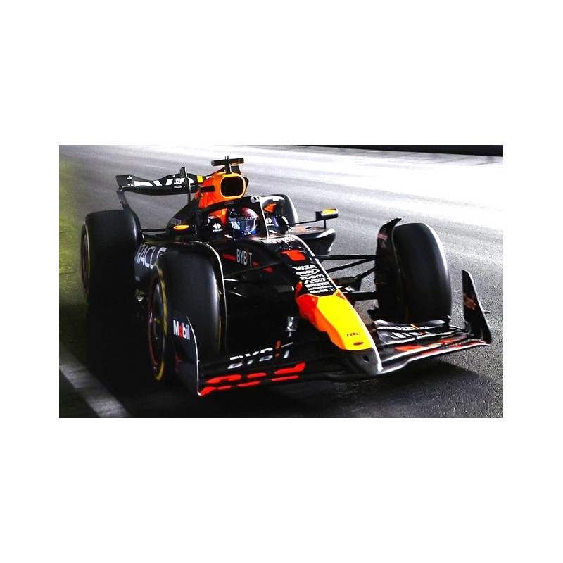 Red Bull RB20 1 Max Verstappen F1 World Champion 2024 Spark 18S666 - Miniatures Autos Motos