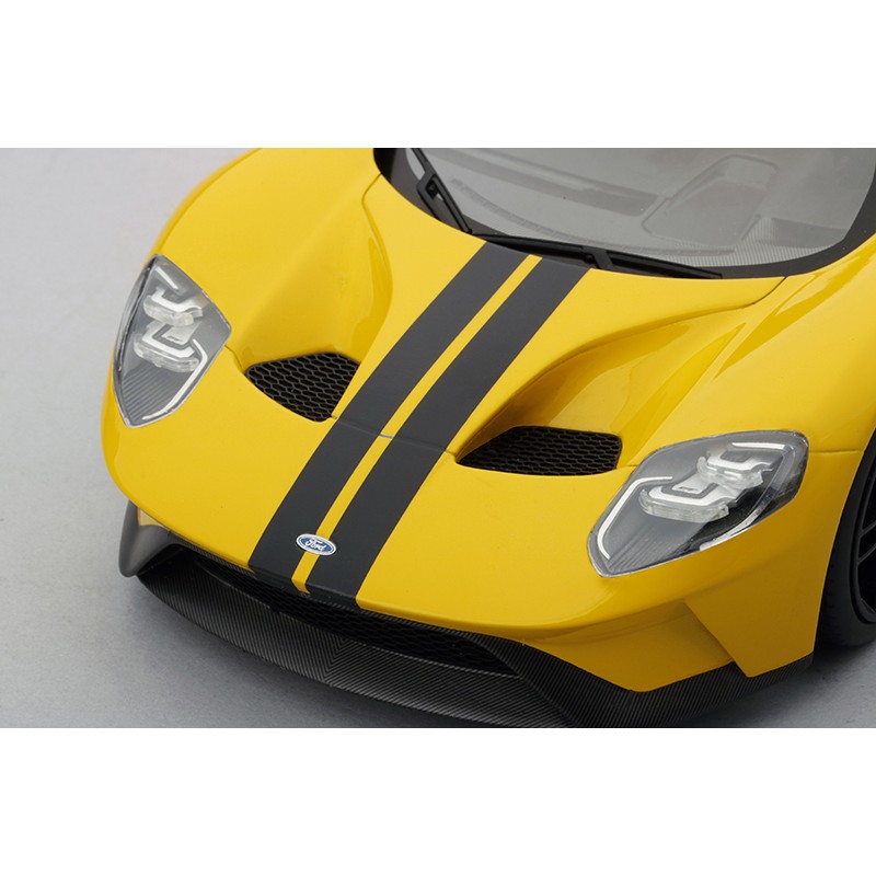 Ford GT Triple Yellow Los Angeles Autoshow Truescale TS0029 ...
