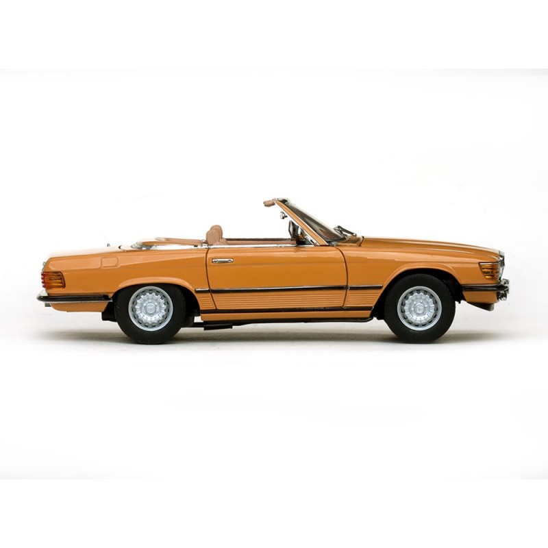 Mercedes 350 SL 1977 Orange Sunstar SS4602 - Miniatures Autos Motos