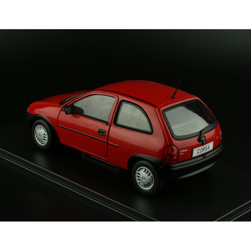 Opel Corsa B 1993 Red Whitebox WB124191 - Miniatures Autos Motos
